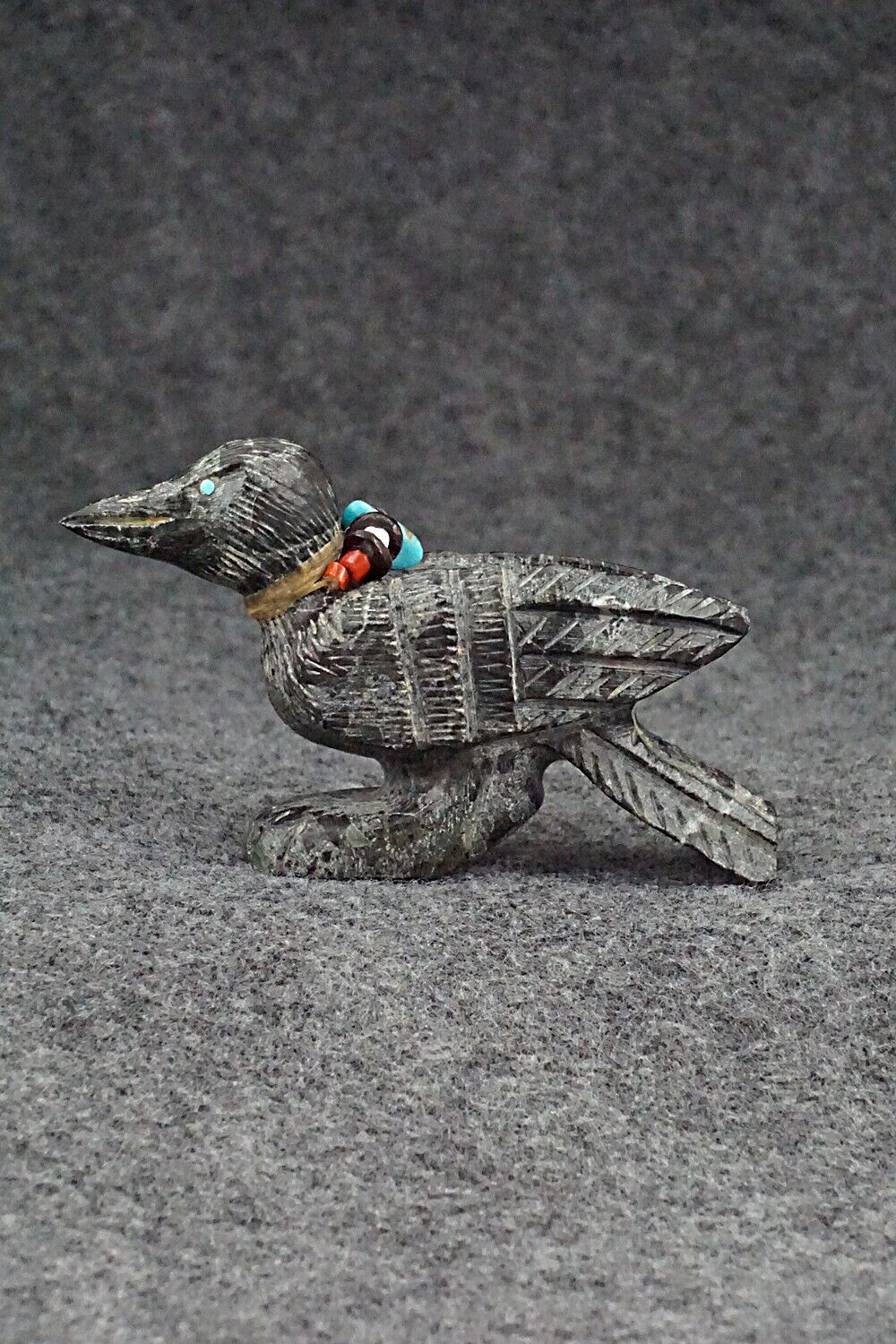 Crow Zuni Fetish Carving - Douglas Martza – High Lonesome Trading