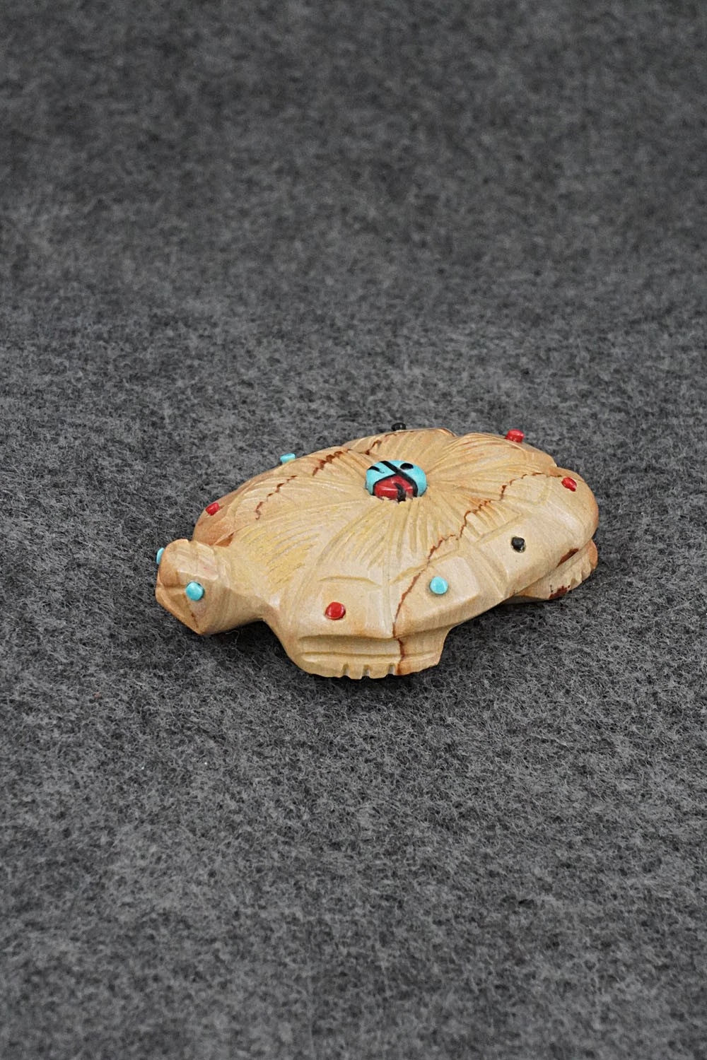 Turtle Zuni Fetish Carving - Danette Laate – High Lonesome Trading